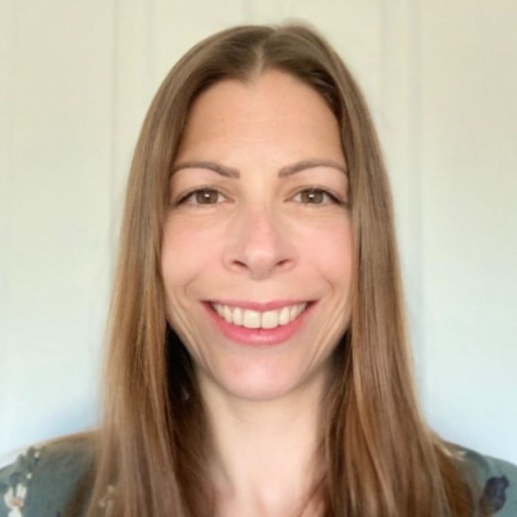 Miss Kelly Weston | Laser Vision